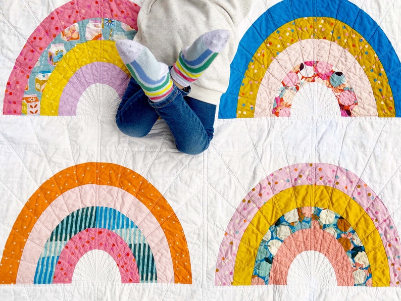 Sunshowers and Retro Rainbow Quilt Patterns, Modern Rainbow Curved ...