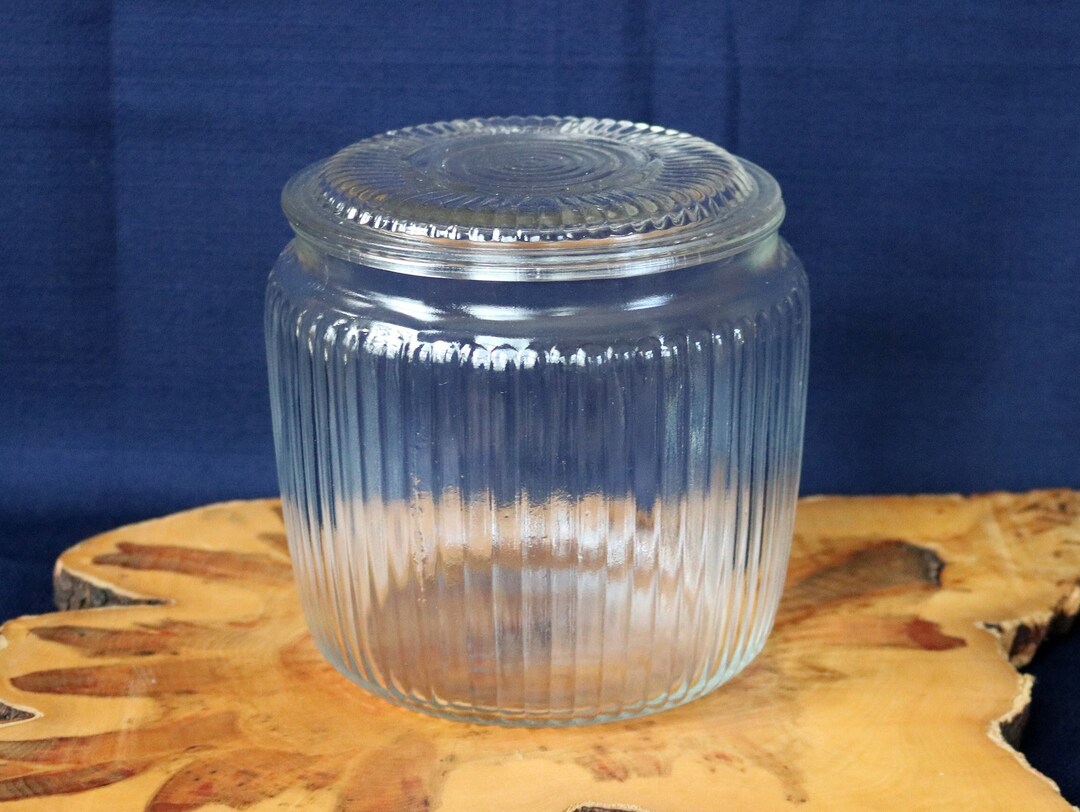 Glass Biscuit Jar and Lid ~ Cracker Jar ~ Vintage Anchor Hocking ...