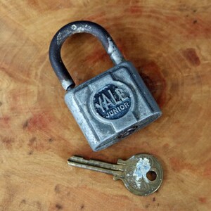 Yale Junior Metal Padlock With Key Padlock Lock and Key - Etsy