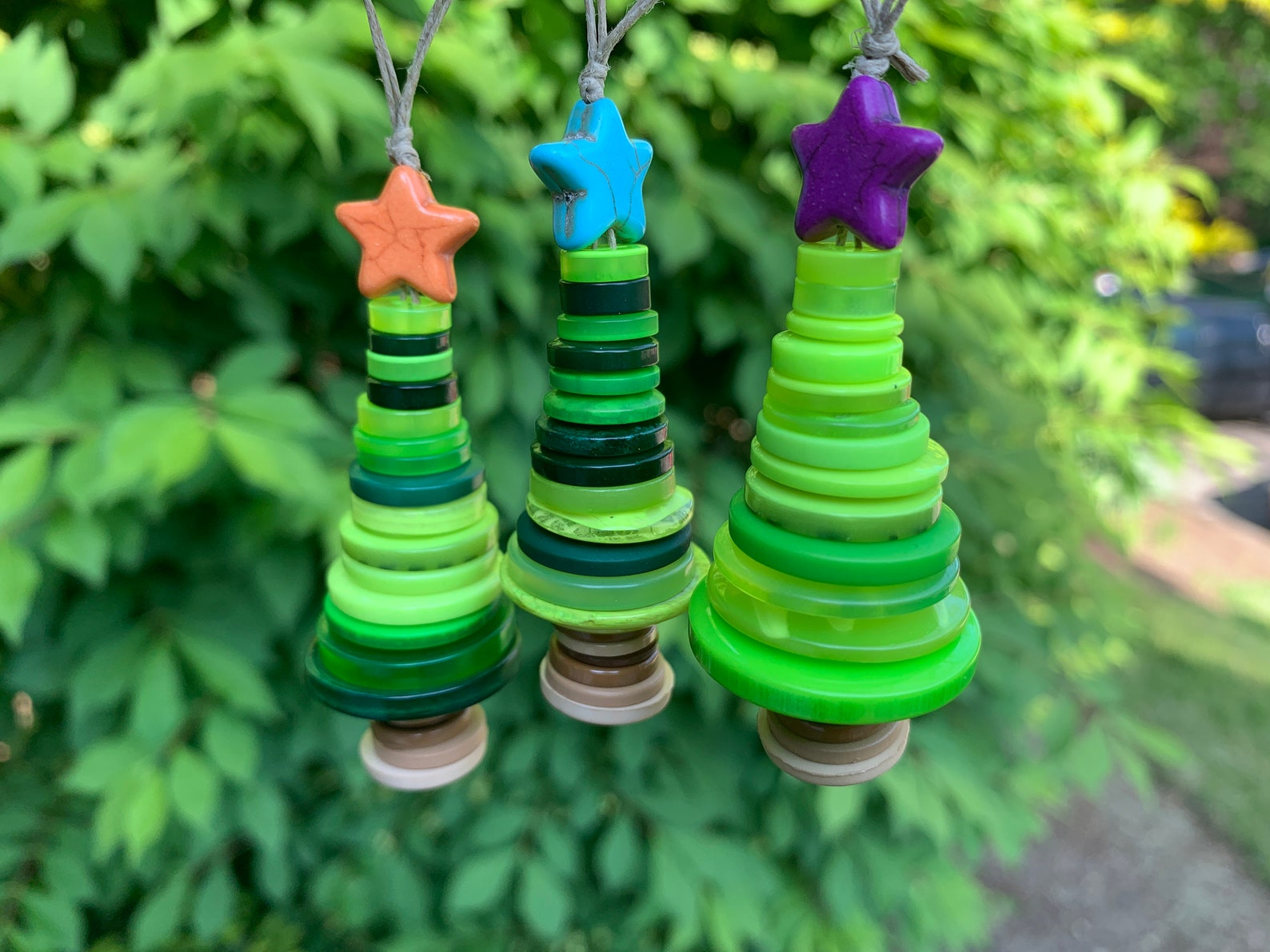 Button Christmas Tree Ornament- Green Buttons With Stone Star (single ...