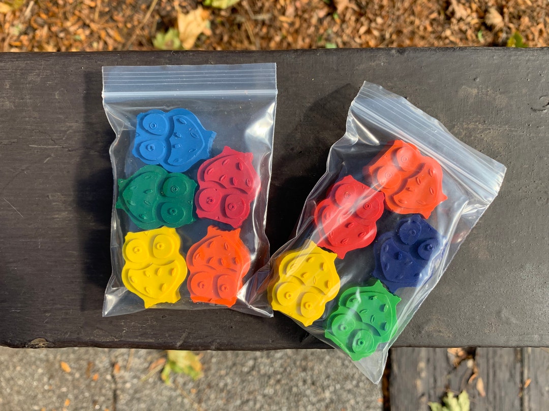 Owl Crayons, Set of 5 great for Party Favors and Stocking Stuffers ...