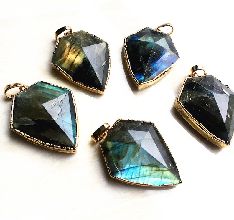 Wholesale Colorful Faceted Labradorite Stone Arrowhead Pendant | Etsy