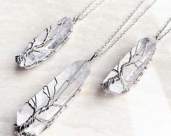 Raw Gemstone Ring // Natural Healing Crystal Quartz Band Rings - Etsy