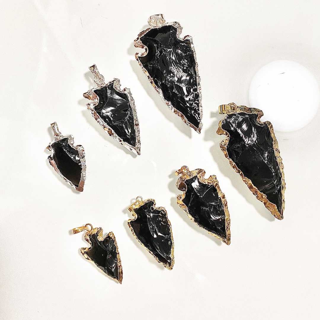 SALE Black Agate Arrowhead Shaped Pendant Necklace Charm With Gold ...