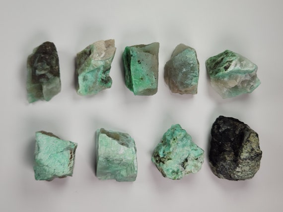 Green Moonstone Raw