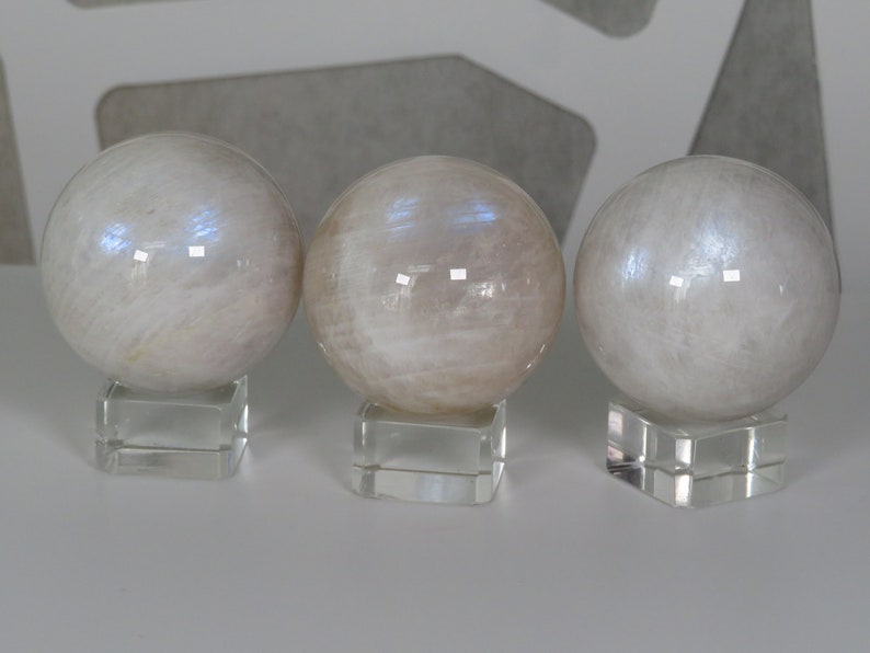 Natural Rainbow Moonstone Spheres, AAA Rainbow White Moonstone ...