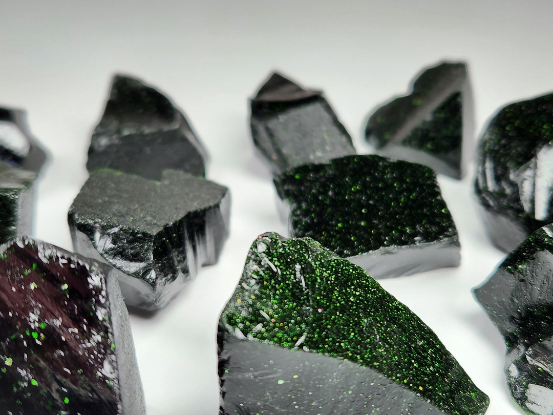 Raw Green Sandstone Gemstone, Raw Green Sandstone, Success Gemstone ...