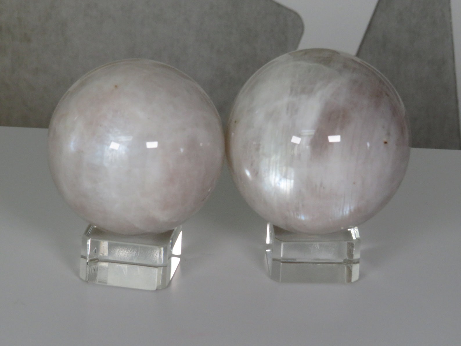 Natural Rainbow Moonstone Spheres, AAA Rainbow White Moonstone ...