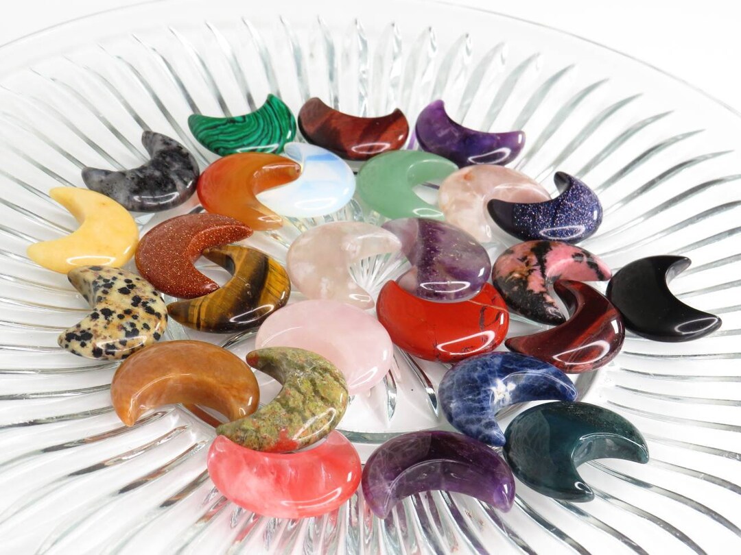 Gemstone Crescent Moons, Crystal Healing Crystal Moon Carving, Pocket ...