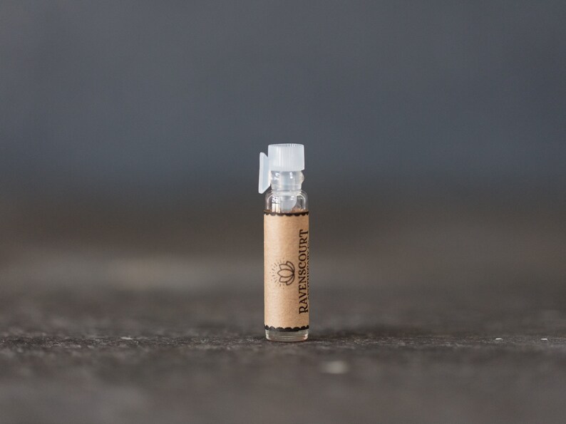 Oil Perfume Sample 1 Ml. Natural Mini Perfume. - Etsy