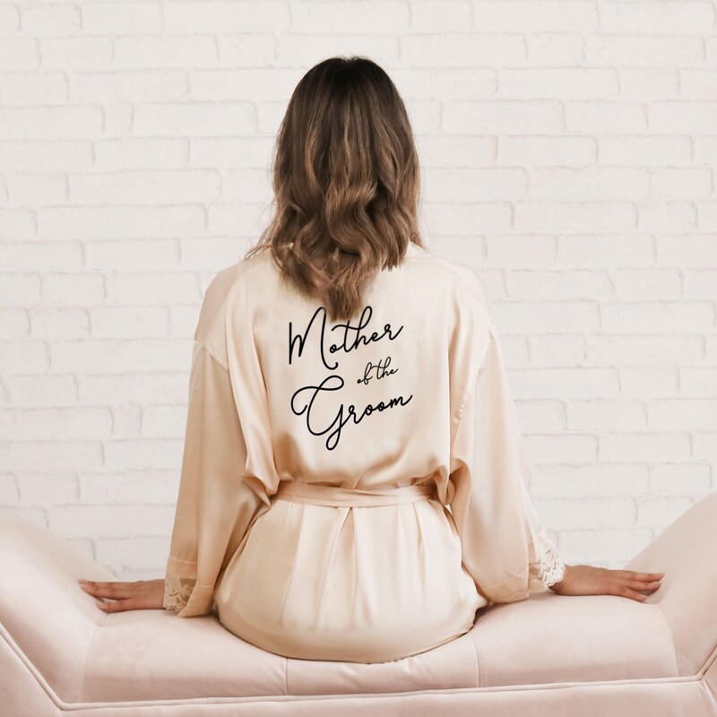 Mother of the Bride Gift - 60+ Gift Ideas for 2025