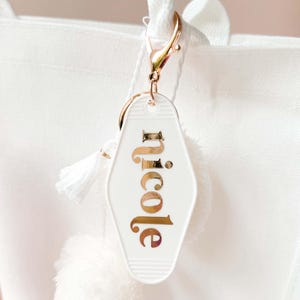 Motel Key Chains Personalized Hotel Car Keychain for Women Retro ...