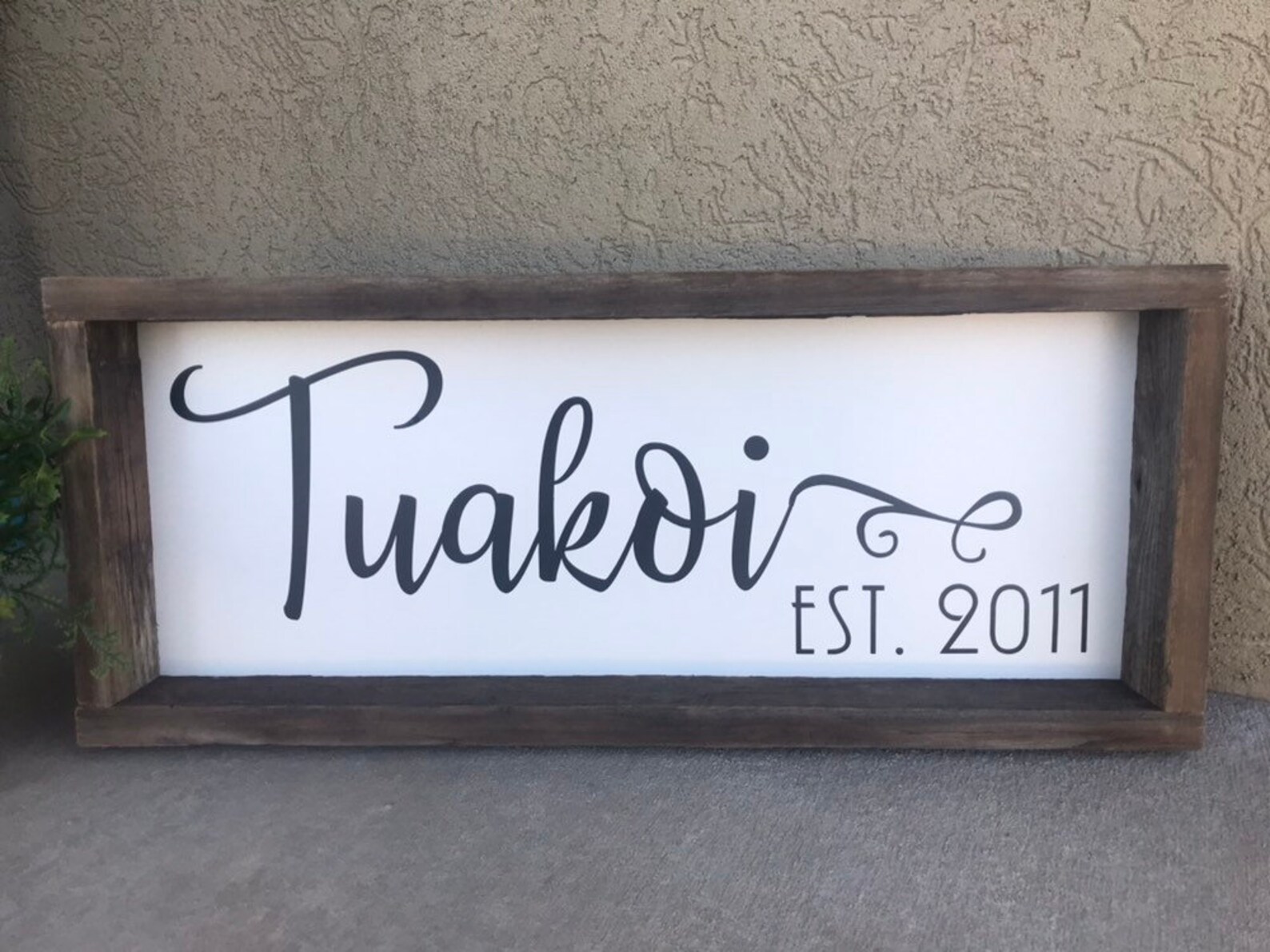 Custom Family Name Solid Wood Sign Farmhouse Style - Etsy