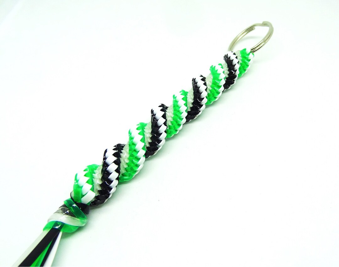 4 String Plastic Lace Keychain - Etsy