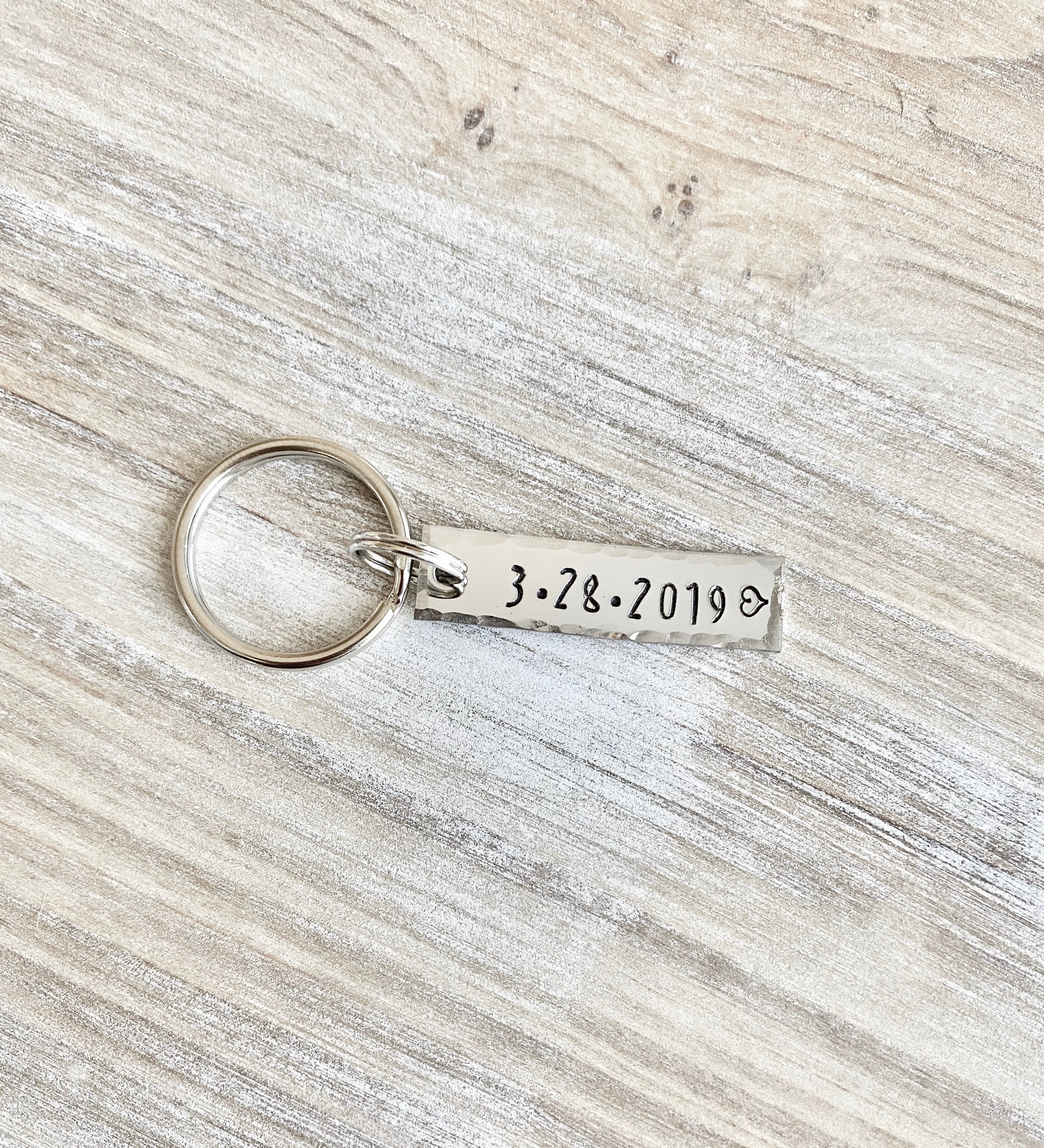 Date Keychain Custom Keychain 1 Year Anniversary Gift for Him - Etsy