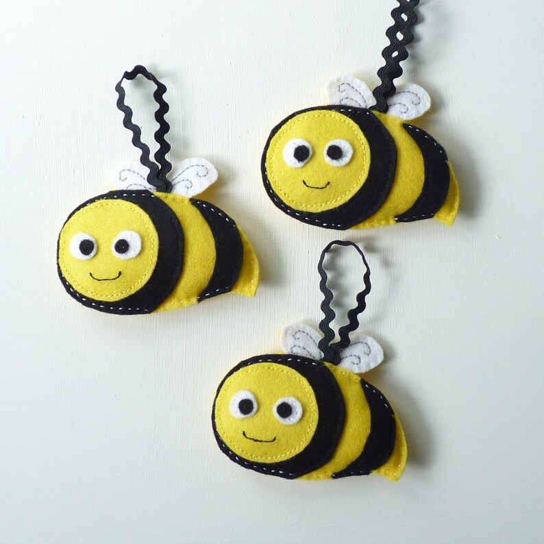 Bumblebee Felt Hanging Ornament, Cute Bug Summer House Decor - Etsy UK