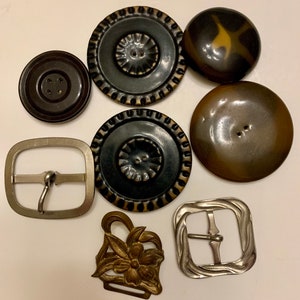 Rare Antique, Vintage Buttons, Tin, Metal, Plastic Assortment of Sizes ...