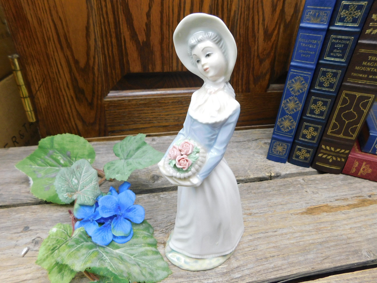 Vintage Tengra Valencia Spain Porcelain Statue Woman With - Etsy