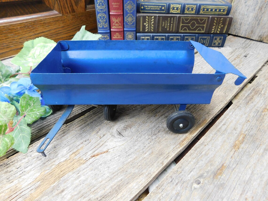 Vintage Mid Century Toy Blue Metal Farm Trailer ERTL Co | Etsy
