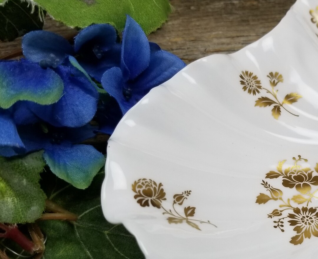 Spode 3 Part Shell Shaped Serving Dish With 24K Gold Flower Pattern ...