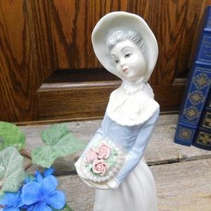 Vintage Tengra Valencia Spain Porcelain Statue Woman With Flowers - Etsy