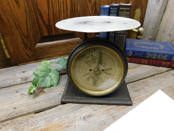 Vintage Post Office Scale - Etsy