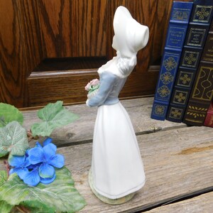 Vintage Tengra Valencia Spain Porcelain Statue Woman With Flowers - Etsy