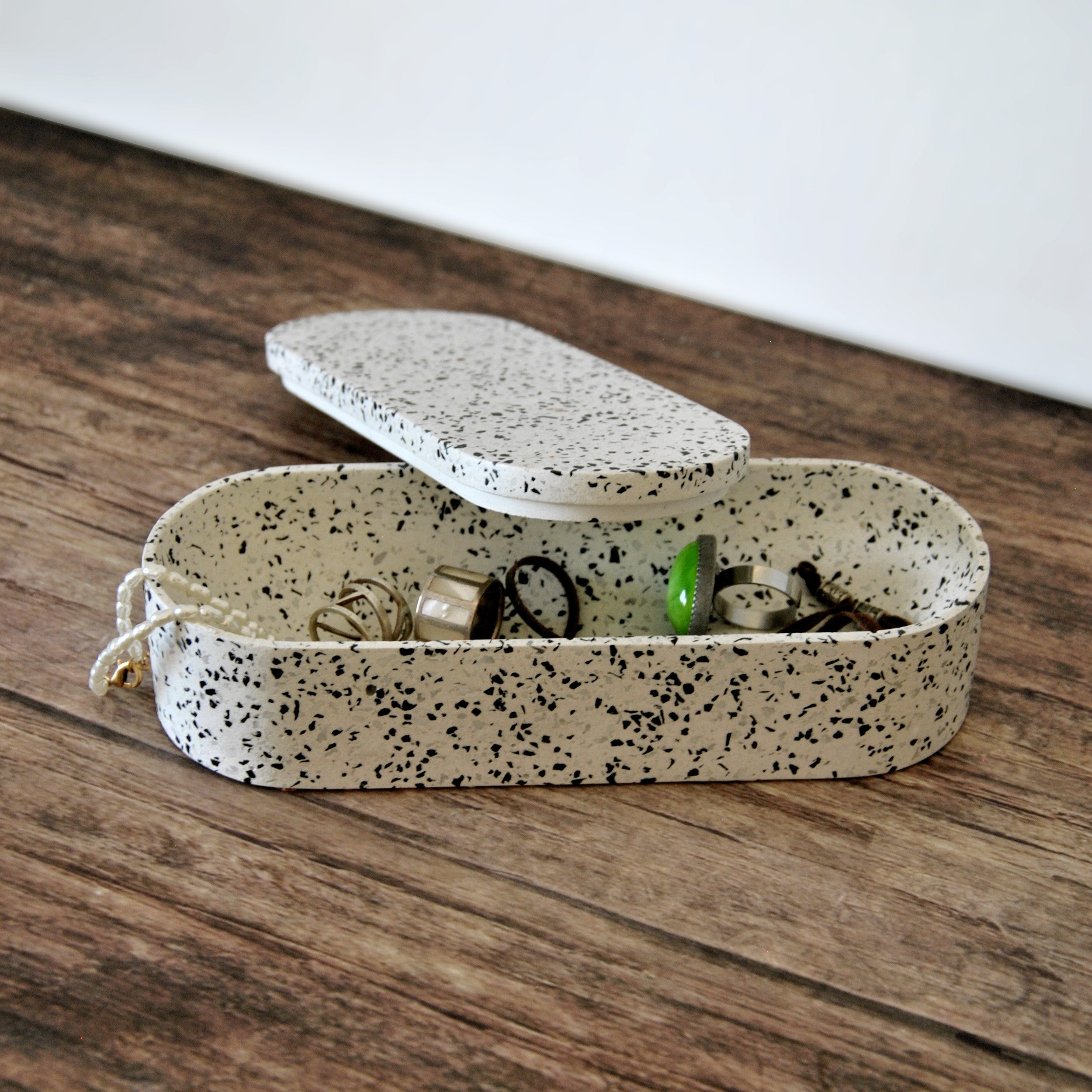 Terrazzo Concrete Jewelry Box: Scandinavian Home Decor - Etsy UK