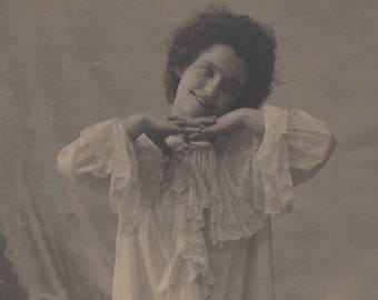 Risque photos | Etsy