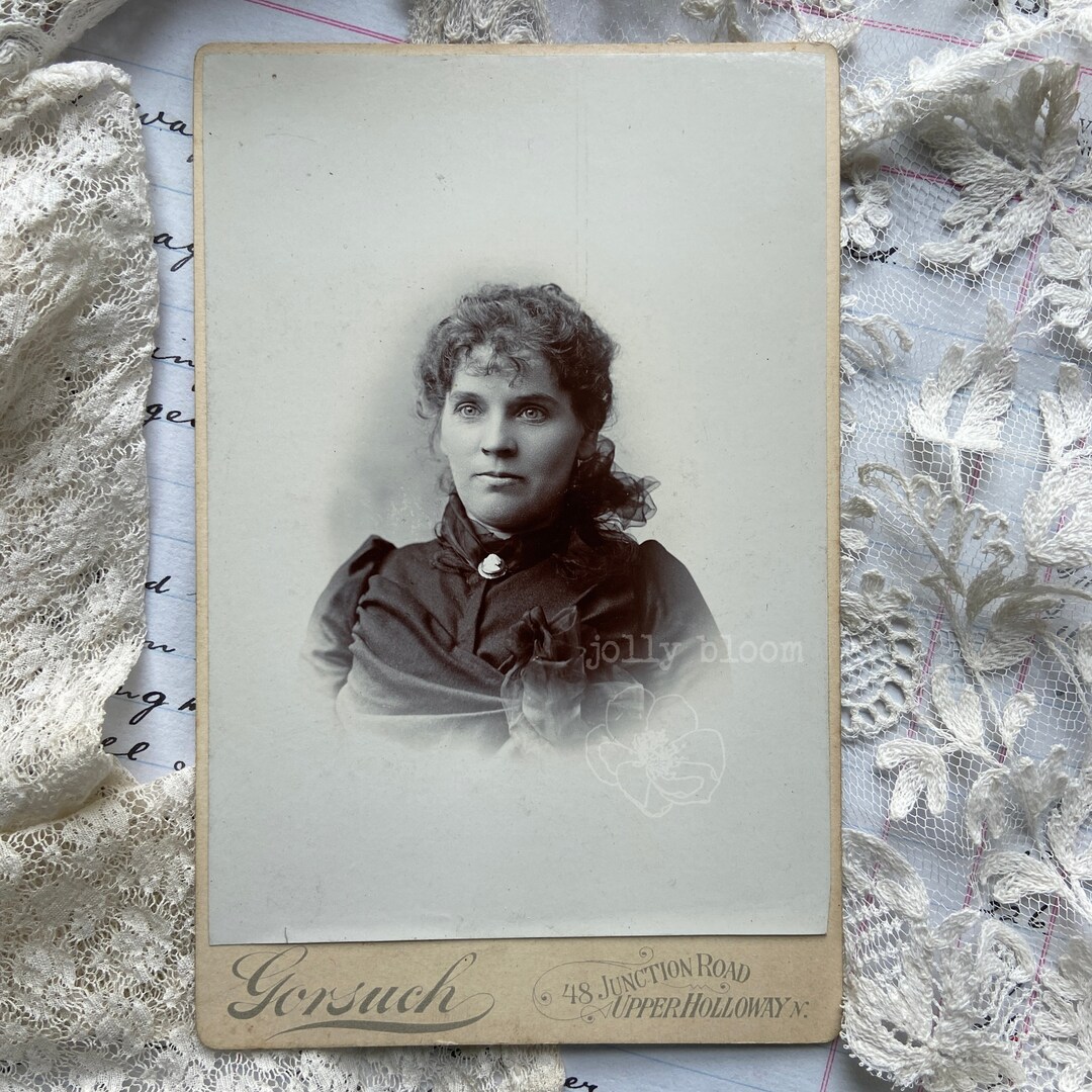 Antique Photo, Victorian Lady, C1890s, Cameo Brooch, Cabinet Photo ...