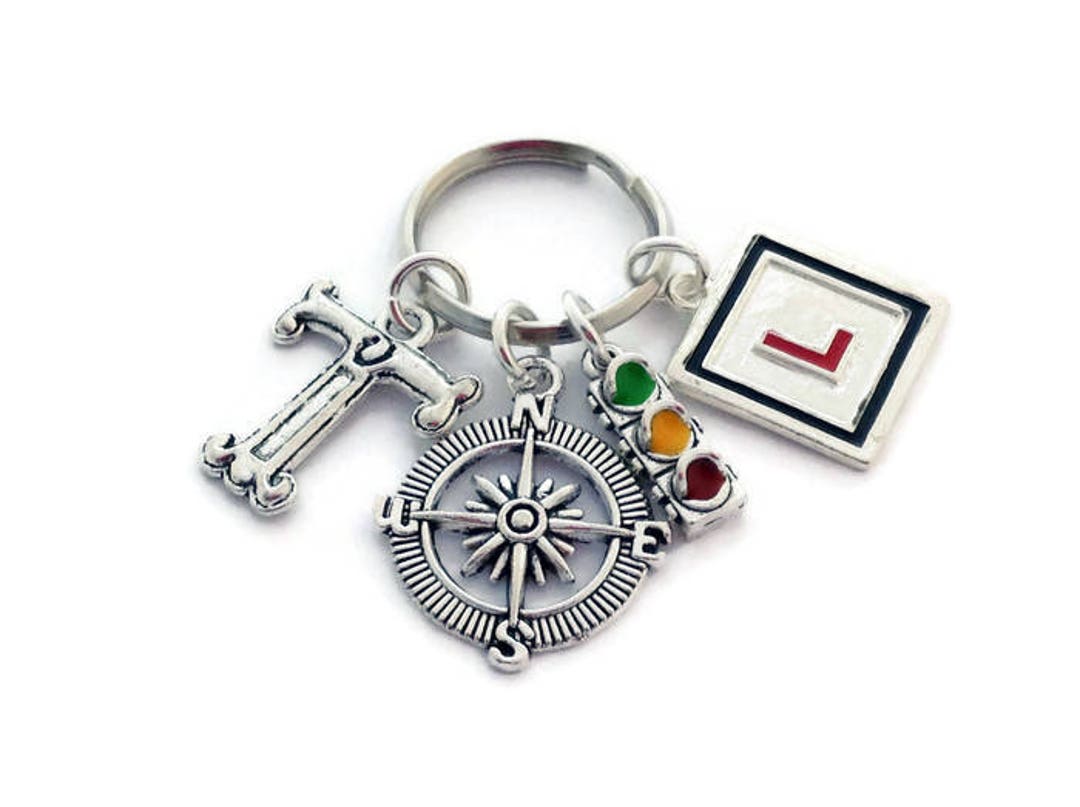 Driver Keychain, Traffic Lights Keyring, Passed Driving Test Gift ...