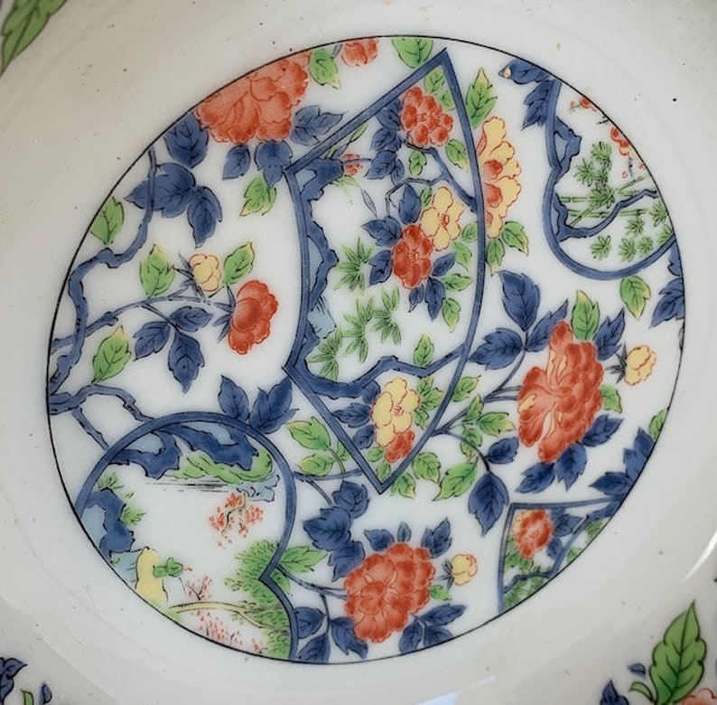 Beautiful Japanese Gold Imari Porcelain Decorative Bowl With Scalloped ...