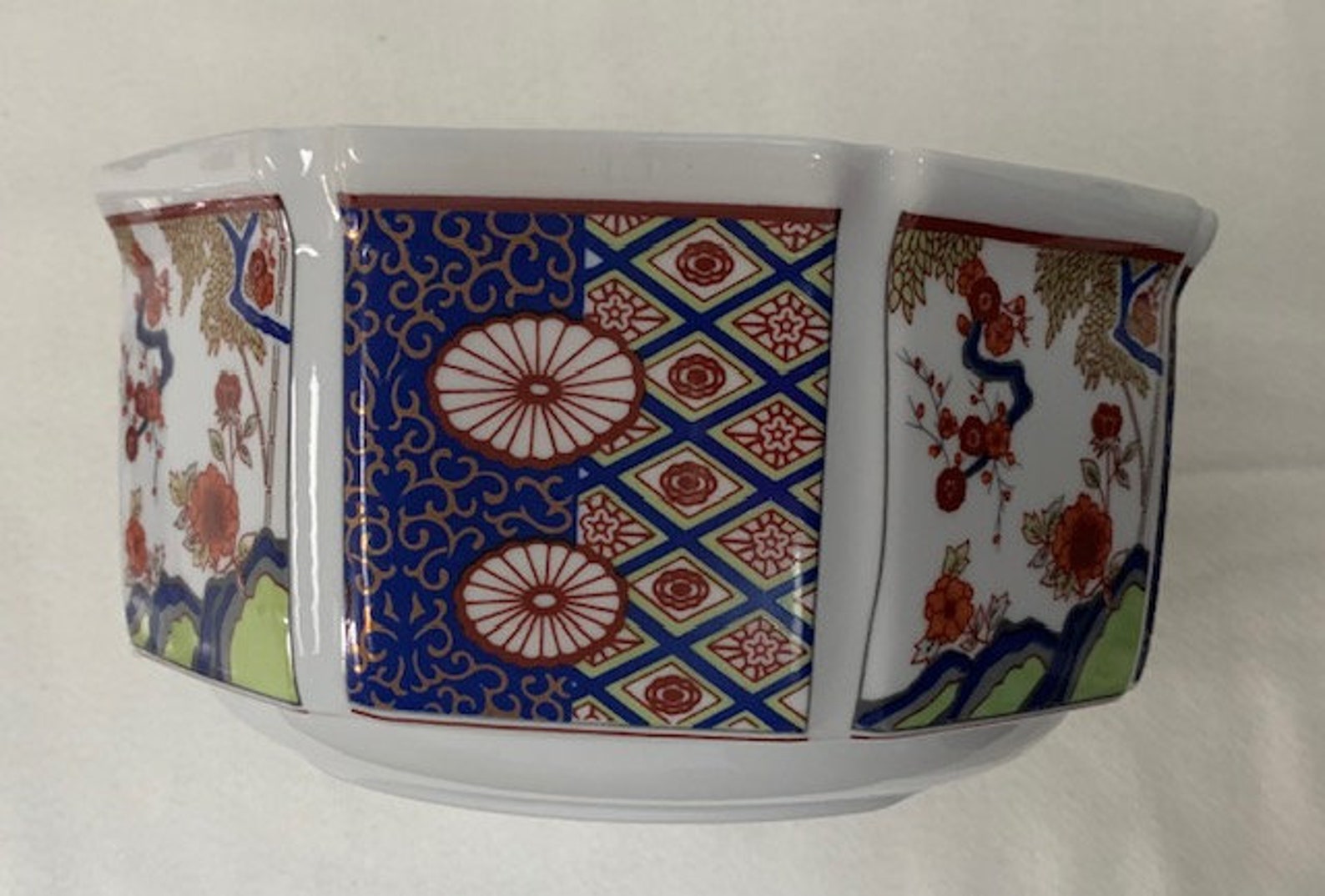 A Par of Vintage Chinese Imari Style Hexagonal Porcelain - Etsy