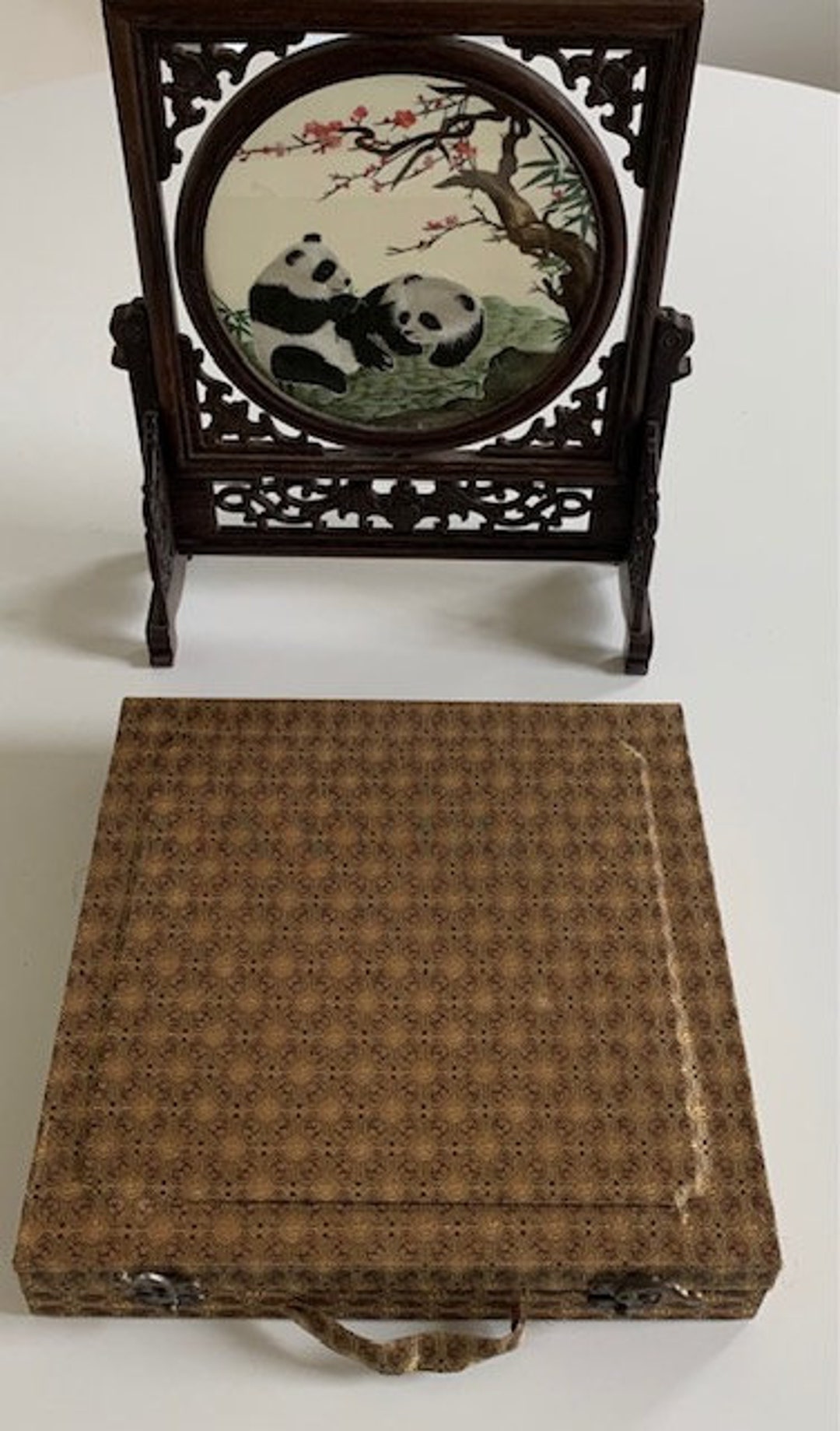 Chinese Double-sided Silk Suzhou Embroidery Screen in Carved Frame ...