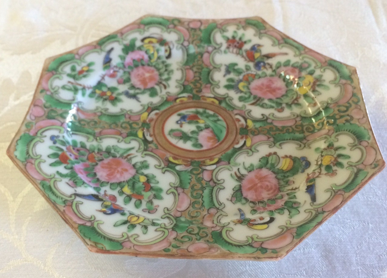An Antique Chinese Porcelain Side Plate Octagonal Decorated in Rose ...