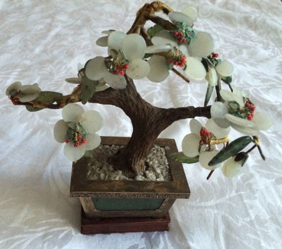 Art & Collectibles Vintage Chinese couple from Jade Stone Tree Art ...