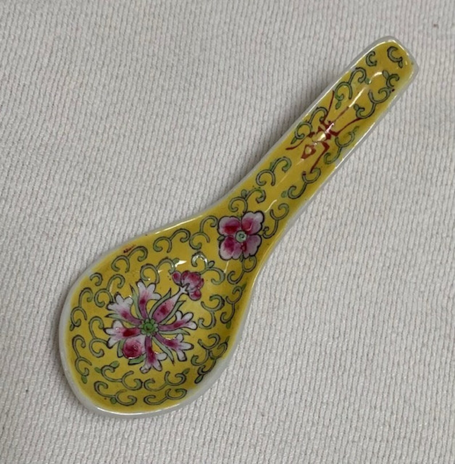 Vintage Chinese Porcelain Soup Spoon and Fishtail Toothpick Holder ...