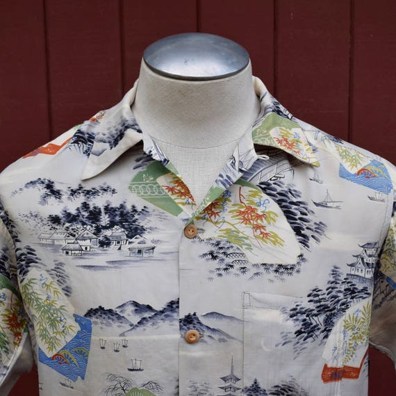 Late 40s / Early 50s Silk Japanese Edo Print Hookano Late 40s / Early 50s Silk Japanese Edo Print Hookano