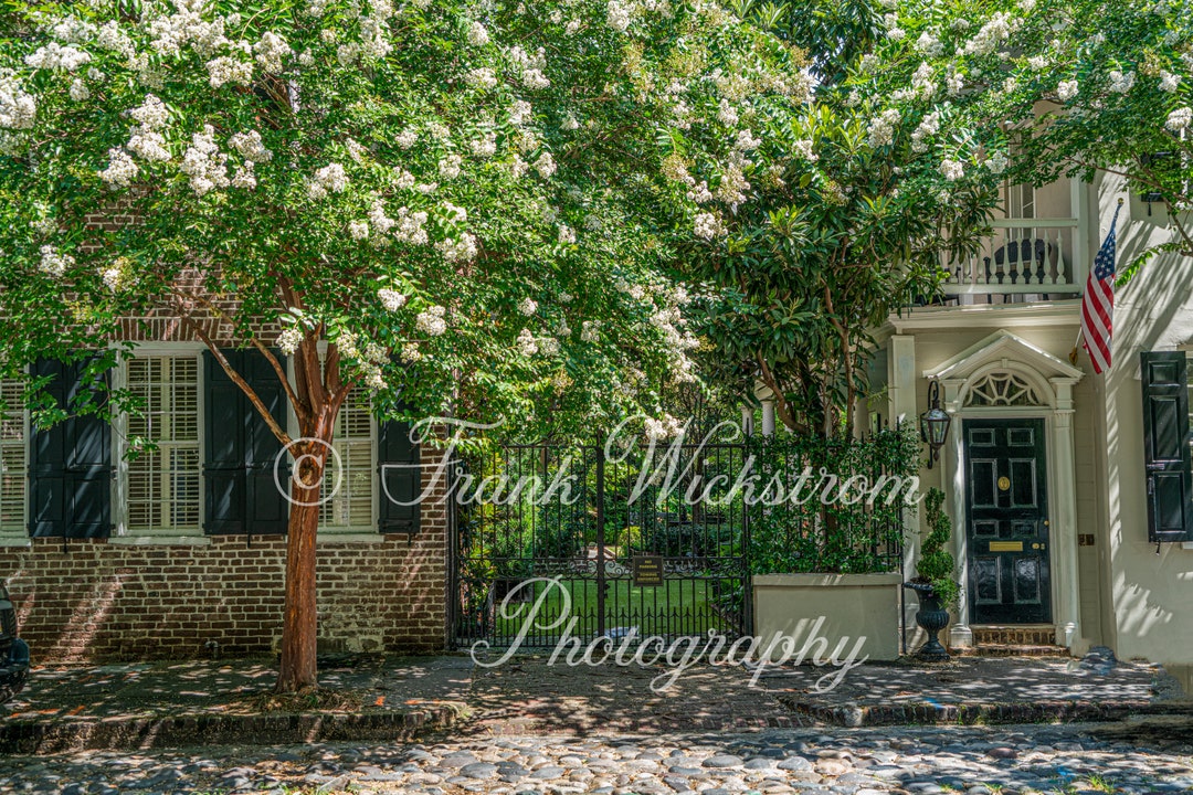 Charleston Street Scene / Charleston / South Carolina - Etsy