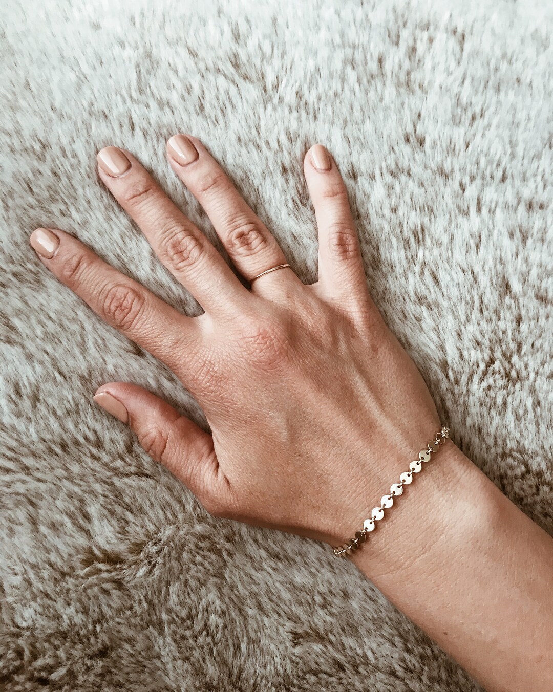 Gold Circle Disk Bracelet in 14/20 Gold Fill - Etsy
