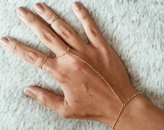 Beaded Hand Chain / Ring Bracelet in 14/20 Gold-fill - Etsy