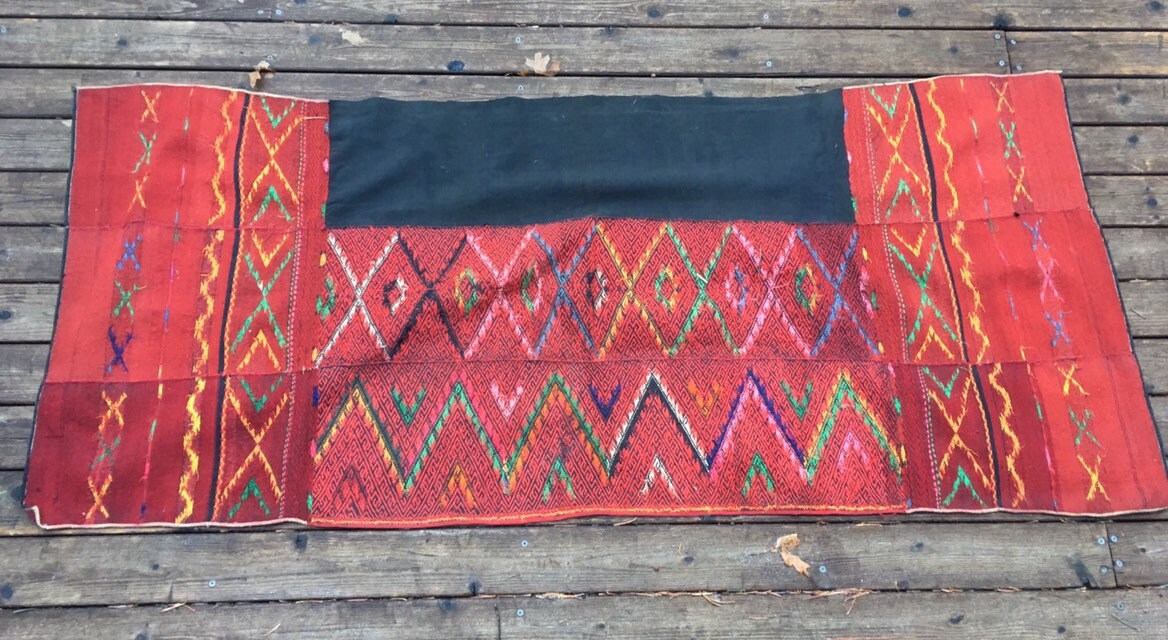 Tribal weaving wool cotton Kachin sarong handwoven red black | Etsy