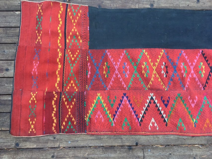 Tribal weaving wool cotton Kachin sarong handwoven red black | Etsy