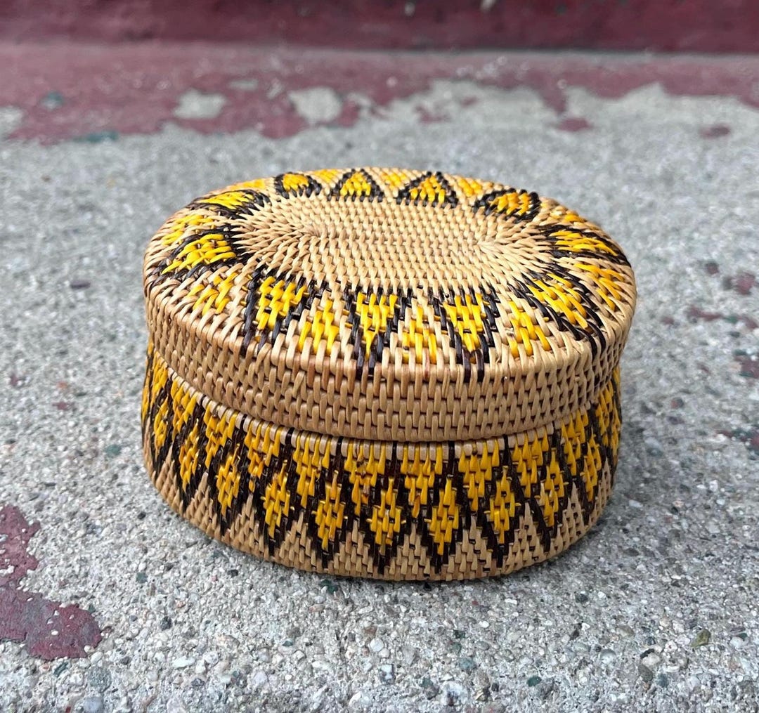 Antique First Nations Basket Seagrass Coast Salish Small Lidded Lid ...