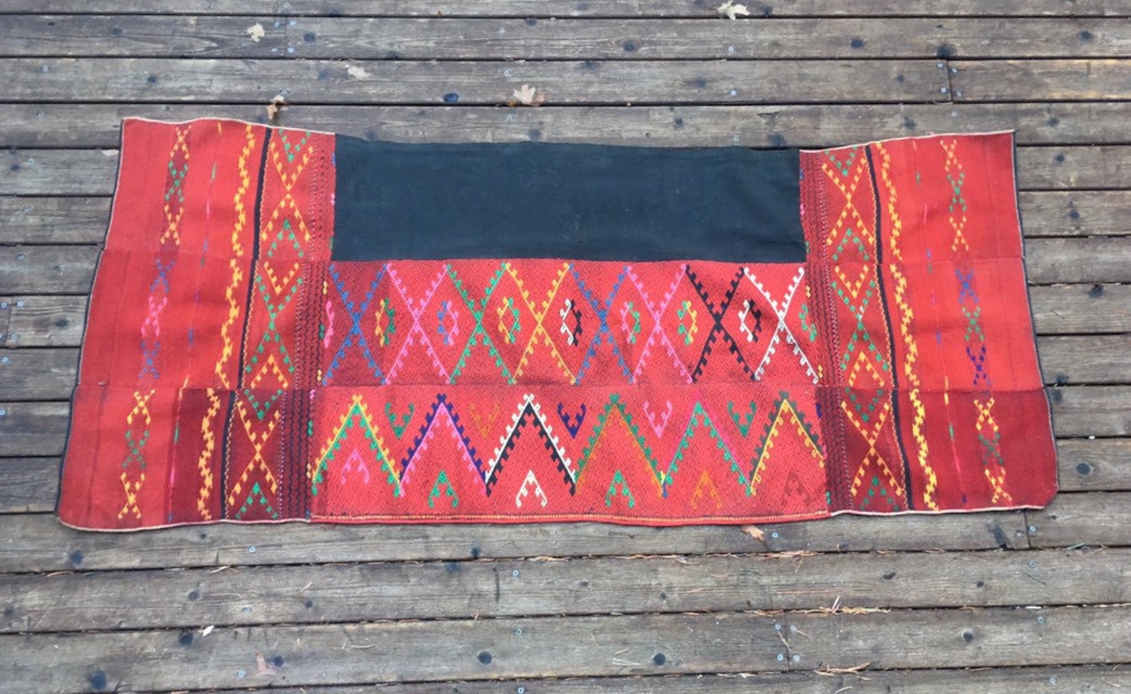 Tribal weaving wool cotton Kachin sarong handwoven red black | Etsy