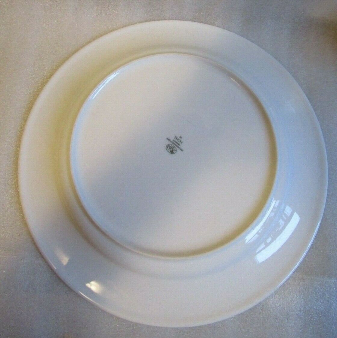 VINTAGE HUTSCHENREUTHER Germany Hotel Restaurant Ware Charger Cabinet ...