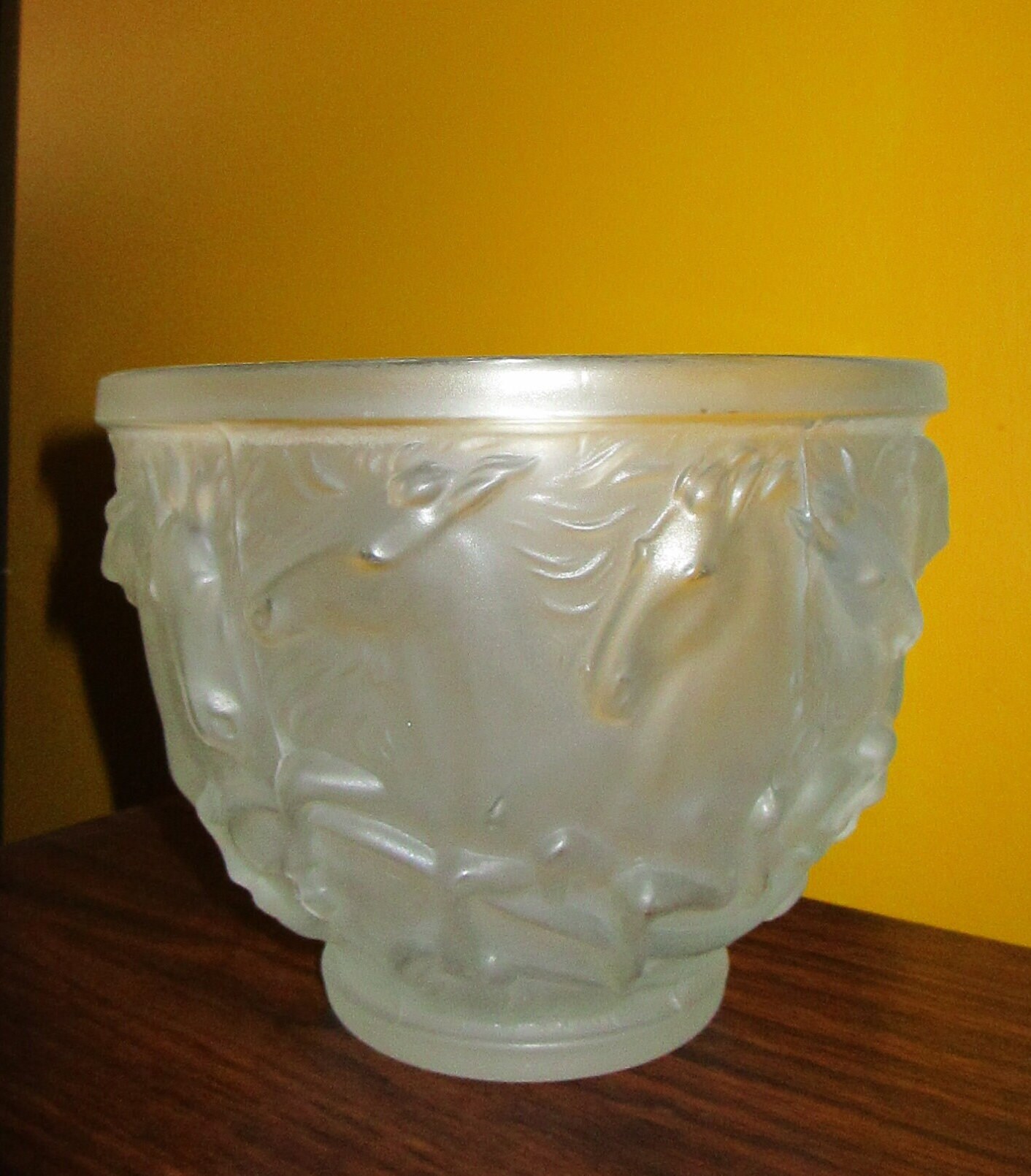 Art Deco Frosted Satin Czech GLASS Bowl Horses Barolac Inwald ...