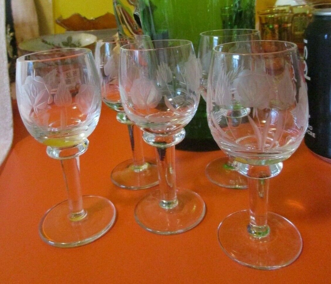 Vintage Set 5 Cordial SHERRY Crystal Shot GLASSES Engraved Roses Leaves ...