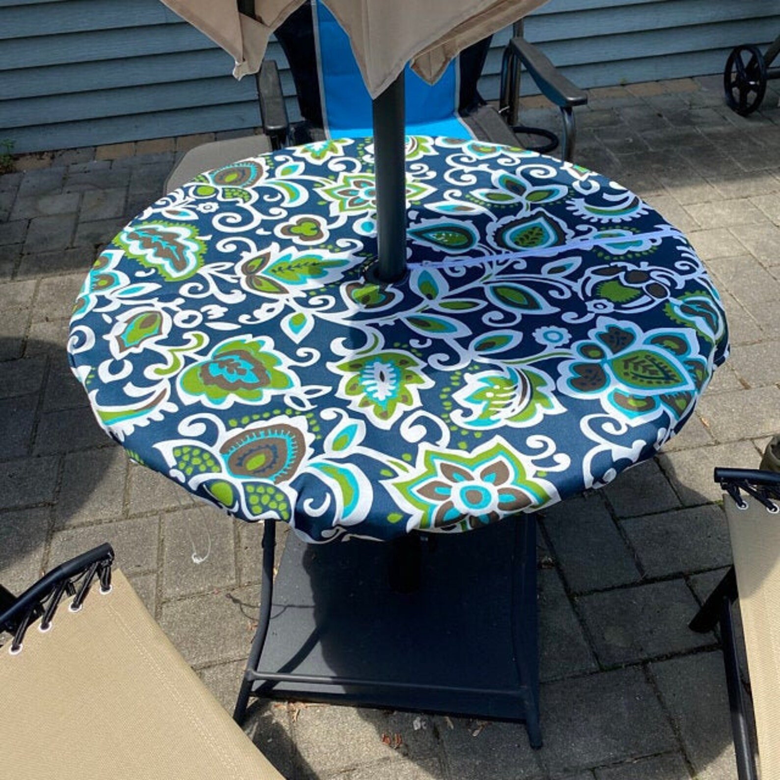 Round Fitted Tablecloth With 2 Umbrella Hole And Zipper Etsy