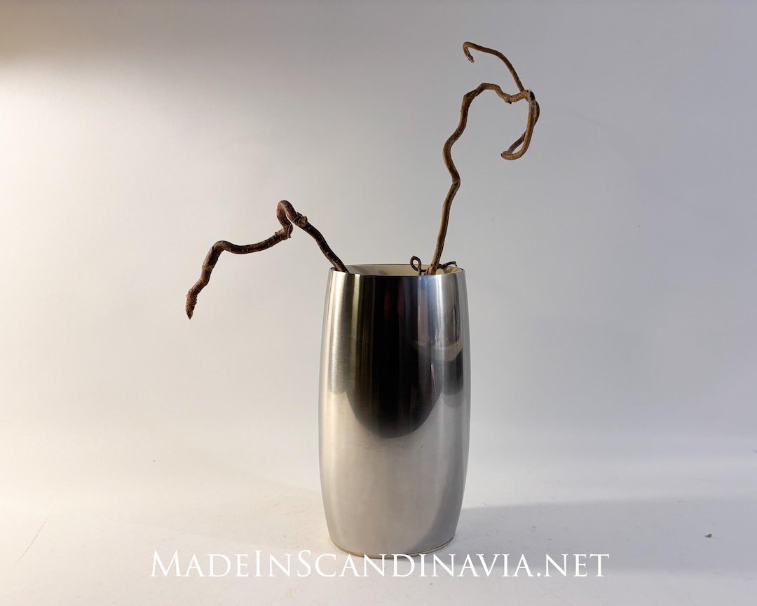 Georg Jensen SAKURA Vase | Designed by Hiromichi Konno | Contemporary Design | Modern ...